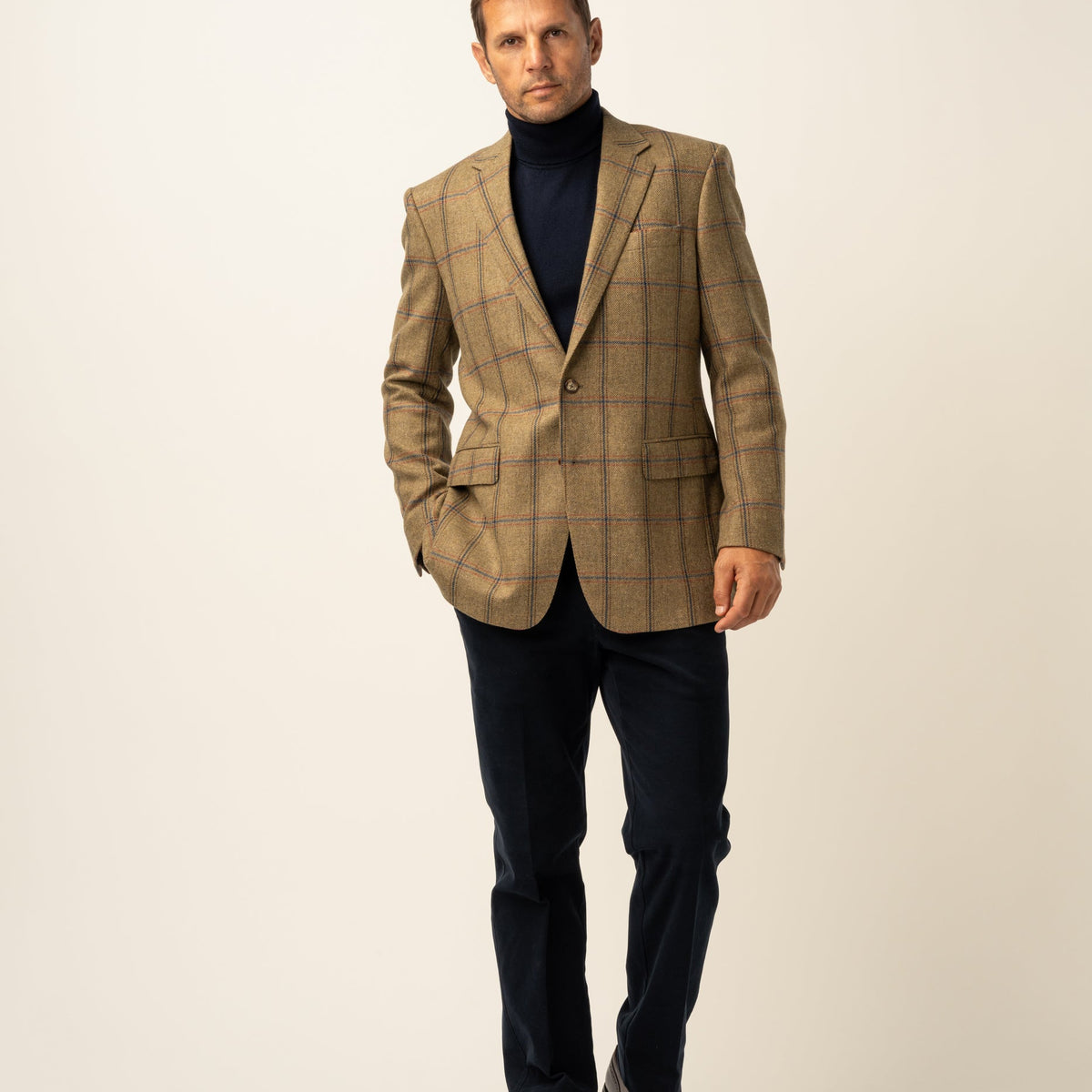 Casaco Sport Castanho Grelha Azul e Encarnada. 100% Lã. Proudly Made in ...